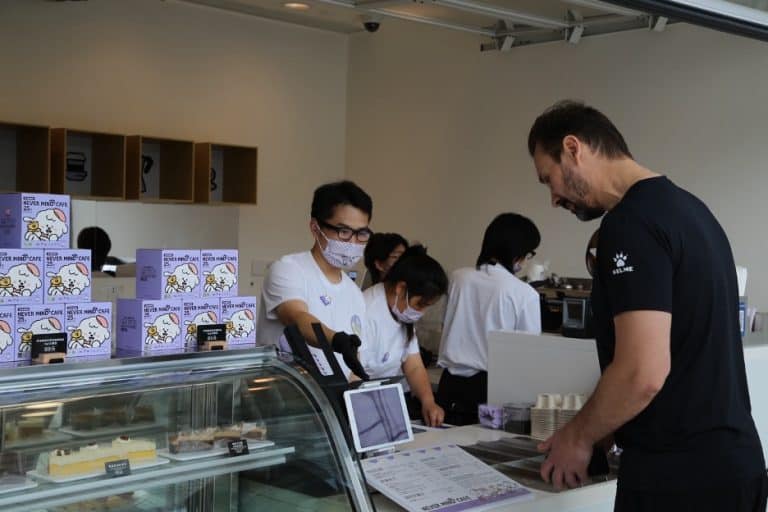 Silent café opens at Duke Kunshan to support workers with disabilities ...